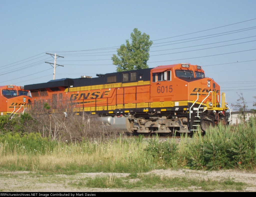 BNSF 6015